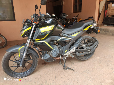 Yamaha Fzs Modified Stickers