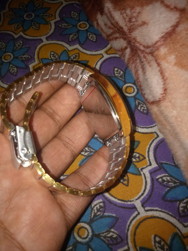 Titan Karishma 9315BM01 Watch Price in India (2026) - Review & Buying Guide