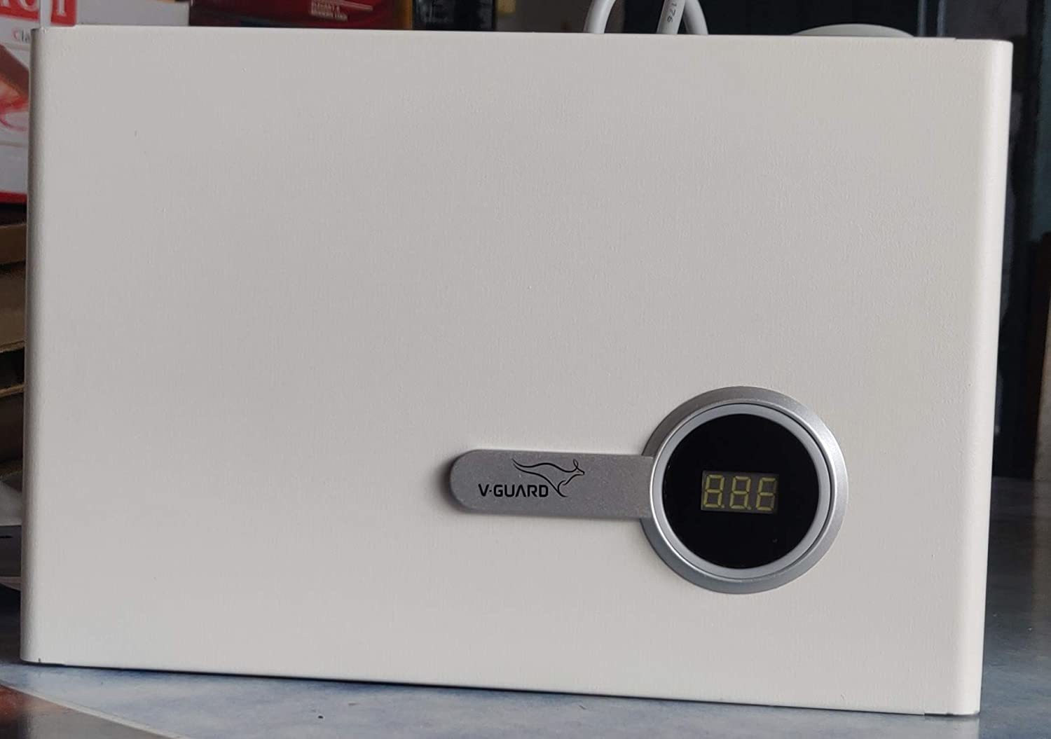 V-Guard New VWR 400 Plus Digital Display For Inverter AC upto 1.5Ton ...