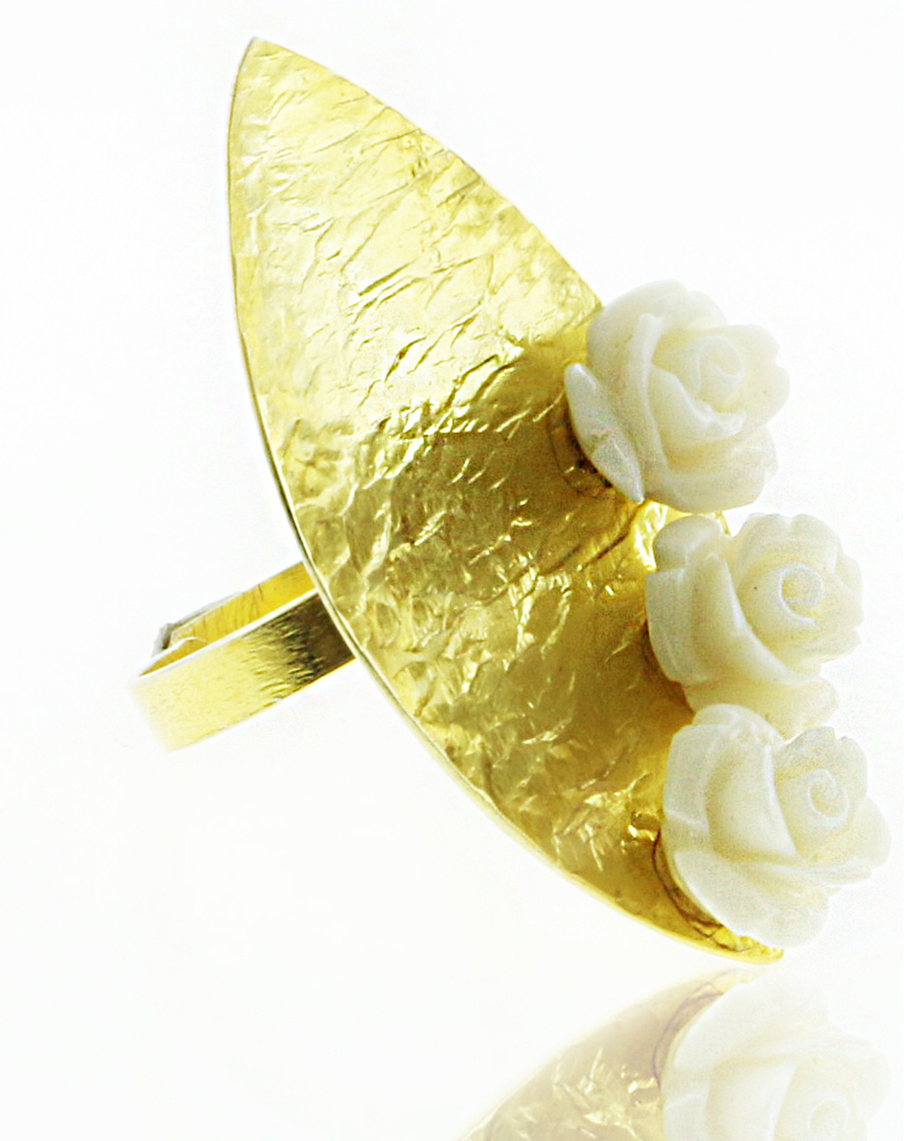 Aastha Jain Silver Yellow Gold Plated Ring Price In India Buy Aastha Jain Silver Yellow Gold