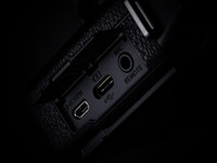 FUJIFILM X-Series X-E4 Mirrorless Camera Body with Accessories - Metal ...