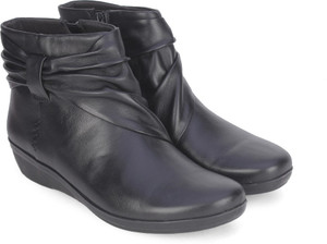 CLARKS Everlay Mandy Boots For Women Buy Black Leather Color CLARKS Everlay Mandy Boots For Women Online at Best Price Shop Online for Footwears in India Flipkart