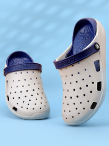 Liberty crocs store