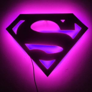 Superman Symbol Pink