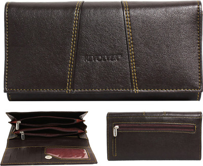 59% OFF on Revolver Formal Brown Clutch on Flipkart | PaisaWapas.com