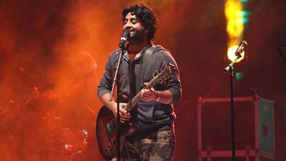 Arijit Singh Vinyl Poster Paper Print - Personalities posters in India ...