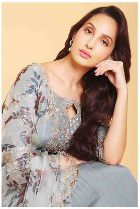Nora Fatehi Poster | Wall Decoration Poster High Resolution - 300 GSM ...