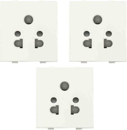 Greatwhite Multi Socket 2 Pin Universal Plug and 3 Pin Indian with ...