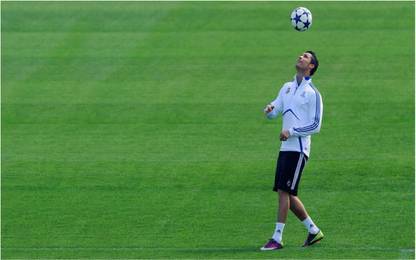 Cristiano Ronaldo Flex Poster for Room B27 Paper Print - Sports posters ...