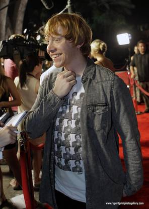 Rupert Grint Poster MultiColor PhotoPaper Print 12 inch X 18 inch ...