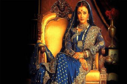 Aishwarya Rai Queen Paper Print - Movies posters in India - Buy art ...