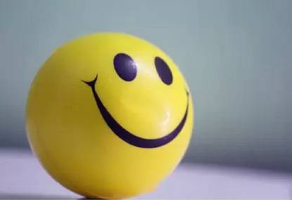 EXORNATOR Smiley Balls Cute Funny Yellow Emoji Smiley Face Sponge Balls ...