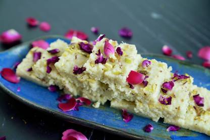 taste of alwar ALWAR KALAKAND (MILK CAKE) Box Price in India - Buy ...