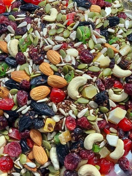 MEEWA 500g Mixed Nuts Healthy Trial Mix | 10 in 1 Mixed Nuts Dryfruits ...