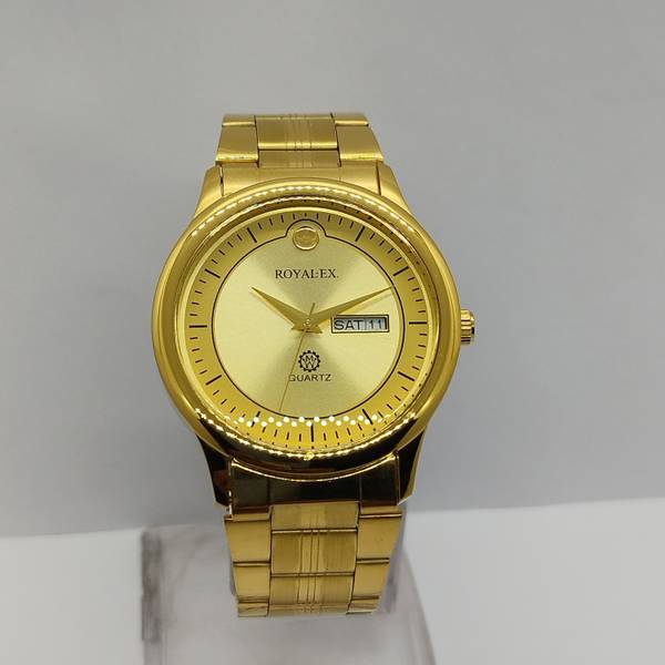 Royalex Stylish Golden Dial Day / Date Golden Case With Golden Chain ...