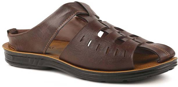 Paragon Footwear - Upto 50% to 80% OFF on Paragon Sandals & Chappals ...