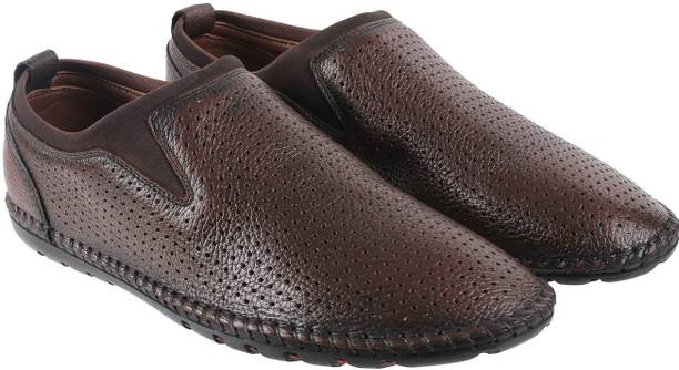 Mochi Loafers - Buy Mochi Loafers online at Best Prices in India ...