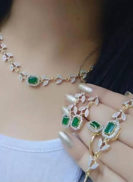 Green Jewellery Sets - Buy Green Jewellery Sets Online at Best Prices ...