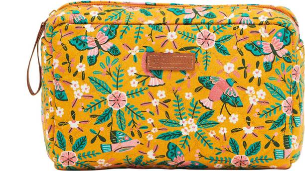 Chumbak Bags Wallets Belts - Buy Chumbak Bags Wallets Belts Online at ...
