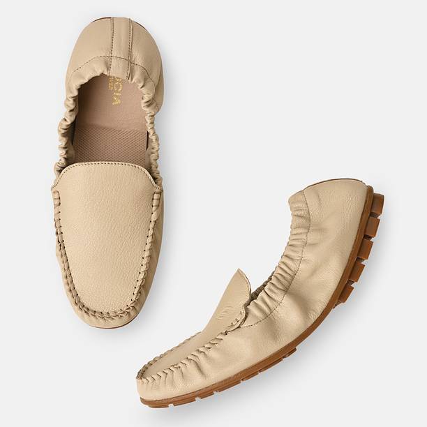 Rocia Footwear - Buy Rocia Footwear Online at Best Prices in India ...