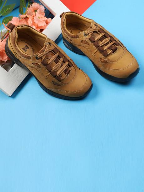 Red Chief Footwear - Upto 50% to 80% OFF on Red Chief Footwear Online ...