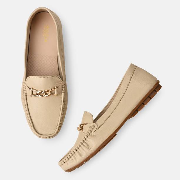 Rocia Footwear - Buy Rocia Footwear Online at Best Prices in India ...