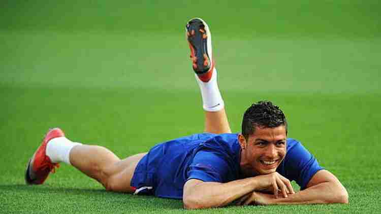 footballers, Cristiano Ronaldo, sport, lying down, grass, men HD ...