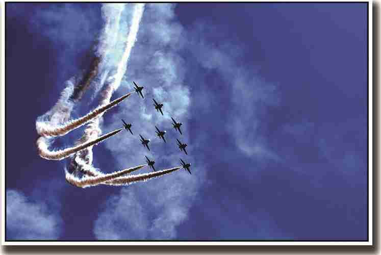 Poster Planes Flying Together sla09 (Large Poster, 36x24 Inches ...