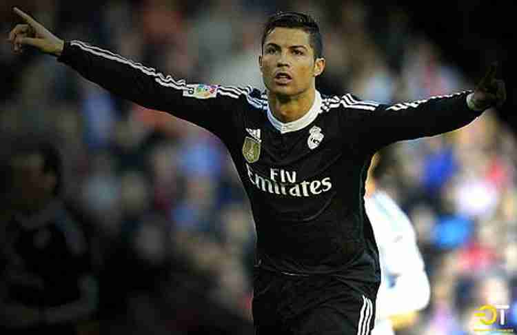 Cristiano Ronaldo, footballers, Real Madrid, focus on foreground HD ...