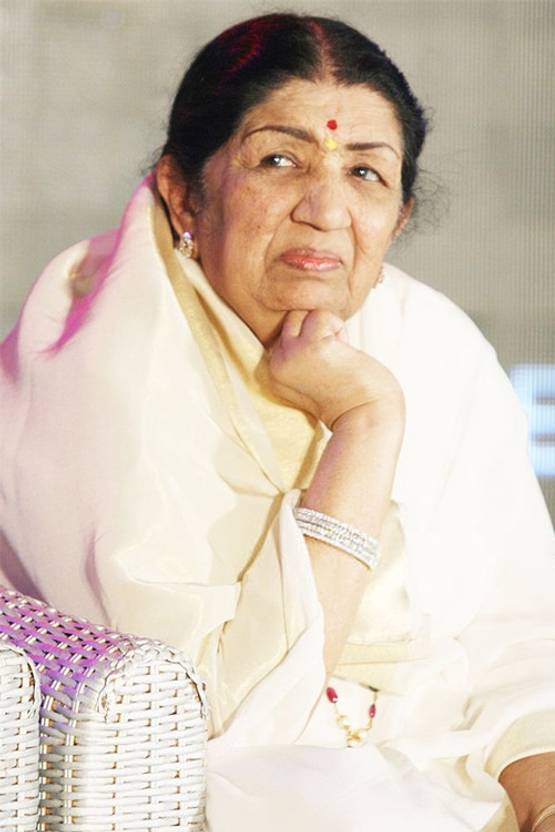 Lata Mangeshkar Birthday Special 12 x 18 Wall Poster Photographic Paper ...