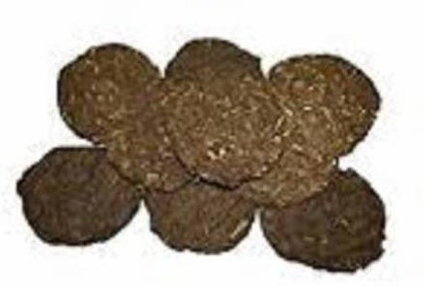 Earth Angels Gobar Upla/ Cow Dung Upla/ Goetha/ Gobar Kande ( Pack of 9 ...