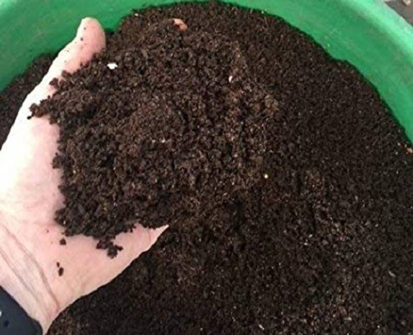 LYRS Vermicompost & Organic Soil Mixture For Planting (650g Vermi with ...