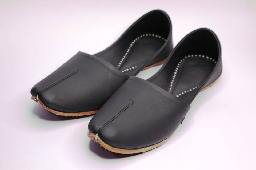 emutiyar Pure Black Bliss Punjabi Juti Jutis For Men - Buy emutiyar ...
