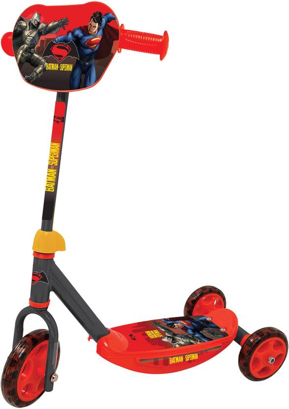 Smoby BATMAN VS SUPERMAN SCOOTER - 3 WHEEL - BATMAN VS SUPERMAN SCOOTER ...