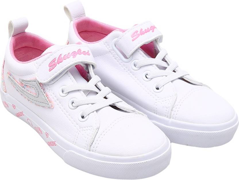 Hopscotch Girls Velcro Sneakers Price in India - Buy Hopscotch Girls ...