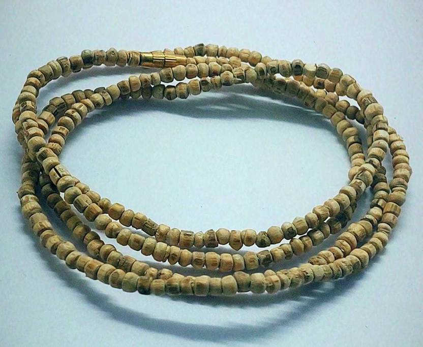 Tulsi Kanthi Mala Wood Chain Price in India - Buy Tulsi Kanthi Mala ...