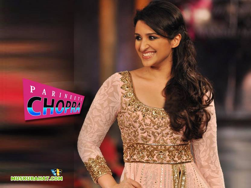 Parineeti Chopra Poster Multicolor Photo Paper Print Poster ...