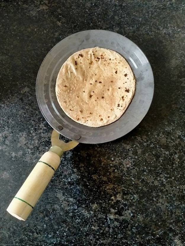 Monika collection IRON ROTI TAWA PARATHA TAWA STRONG QUALITY GAS STOVE ...