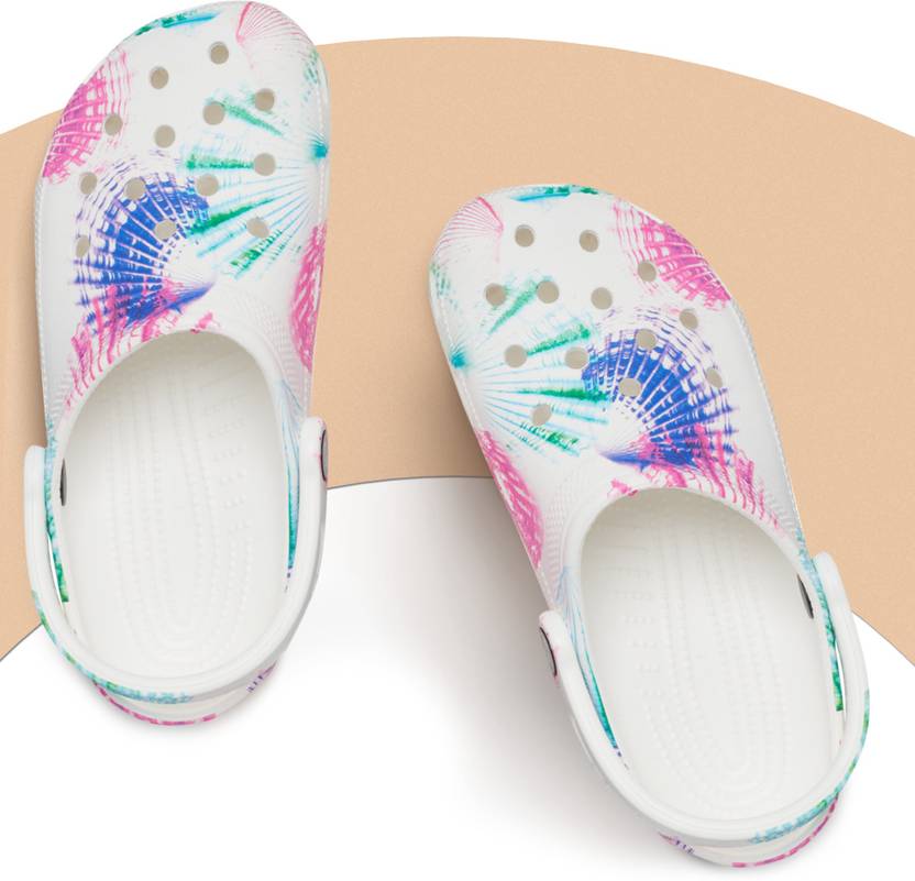 CROCS Classic Men White Clogs - Buy CROCS Classic Men White Clogs ...