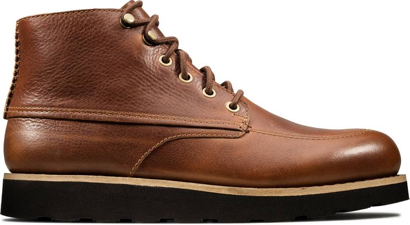 CLARKS Trace Quest Tan Leather Boat Shoes For Men - Buy CLARKS Trace ...