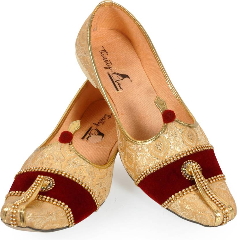 Thirsty Crow Mojaris For Men - Buy Thirsty Crow Mojaris For Men Online ...