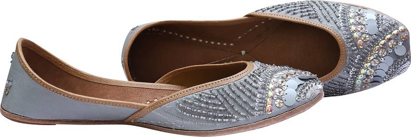 Rsk Ethnic Wear Handmade Ethnic Punjabi Mojari Jutti With Grey Color