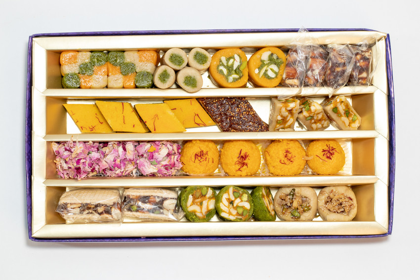 Mix Mithai Box