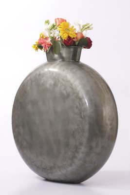 5% OFF on Goyal India Iron Vase on Flipkart | PaisaWapas.com